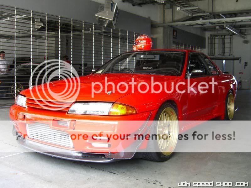 R32 Pix Only - Page 52 - Photography - SAU Community