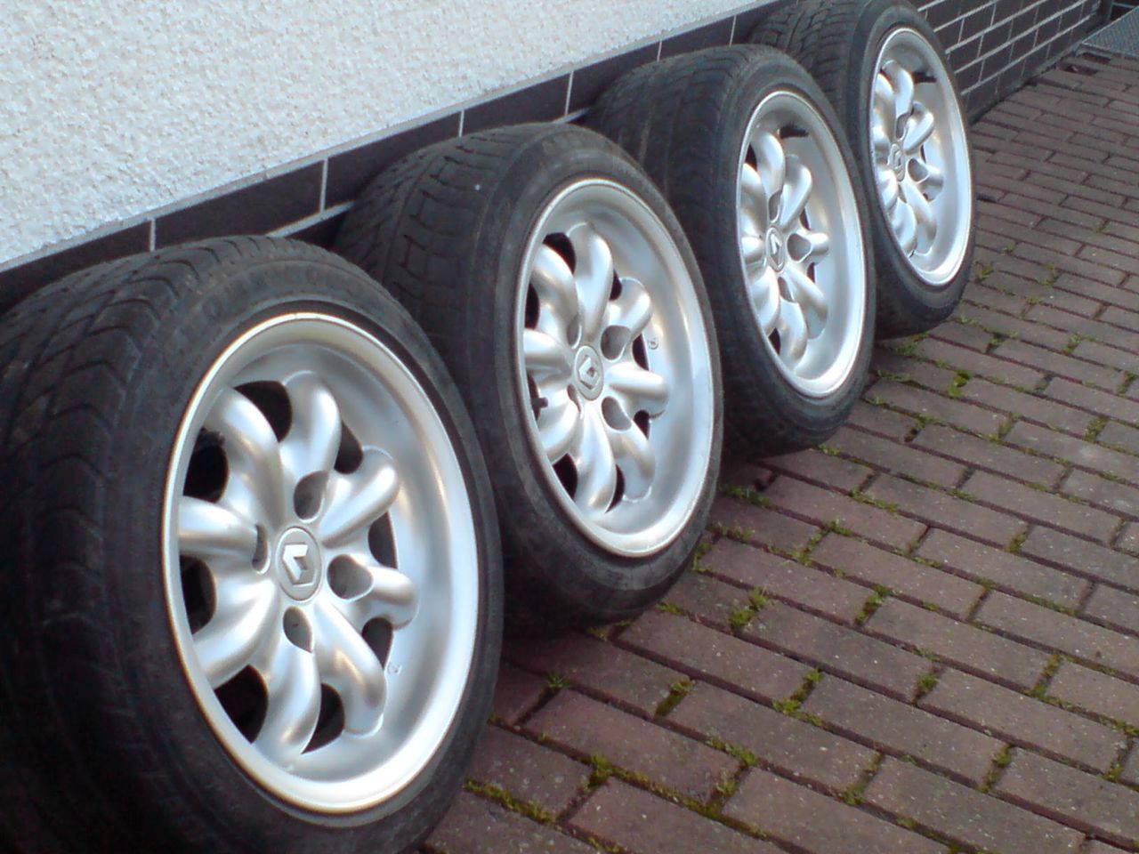 INTRA alloys (made in Germany) Smoor Design 13x7 | VW Vortex ...