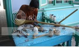Dutar -Xinjiang Uyghur Musical Instrument – Interact China